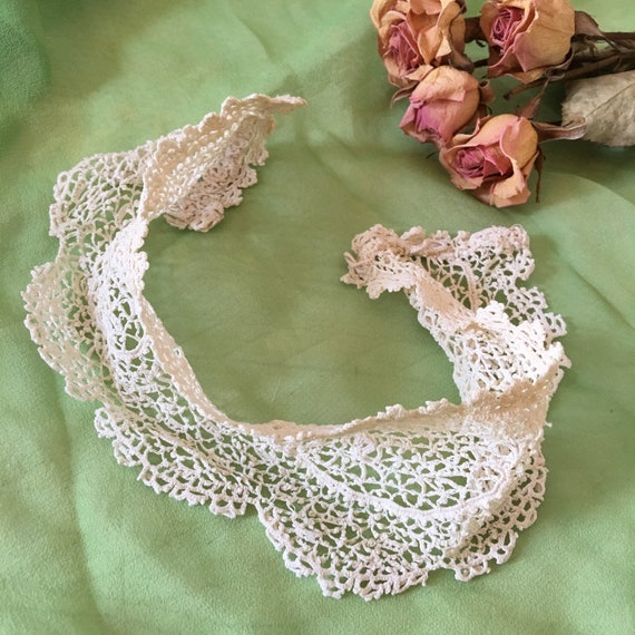 Victorian Handmade Lace High Collar. Slightly Curved … - Gem