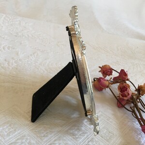 Victorian Style Silver Metal Oval Frame. Black Flocked Tabletop Stand ...