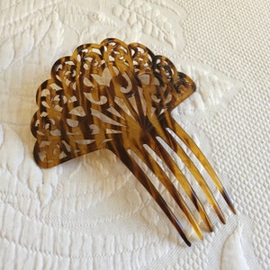 Vintage Mantilla Comb Tortoise Shell Hair Ornament. Oriental Fan Shaped ...