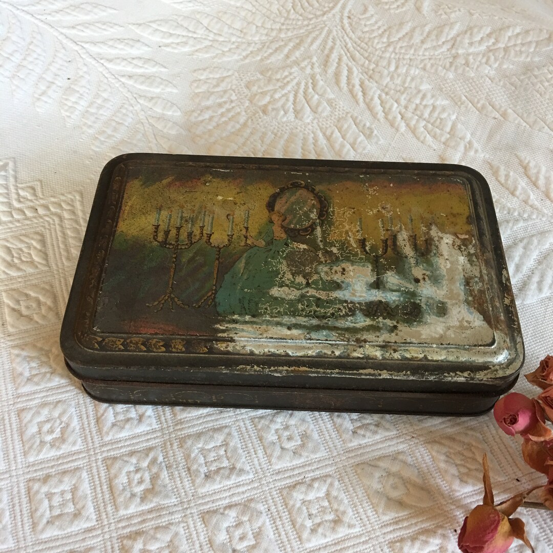 Vintage Loft Hinged Tin With Victorian Lady in a Hall of Candelabras ...
