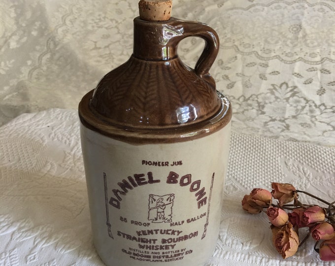 Vintage Daniel Boone Kentucky Straight Bourbon Whiskey Pioneer Jug. 219 ...