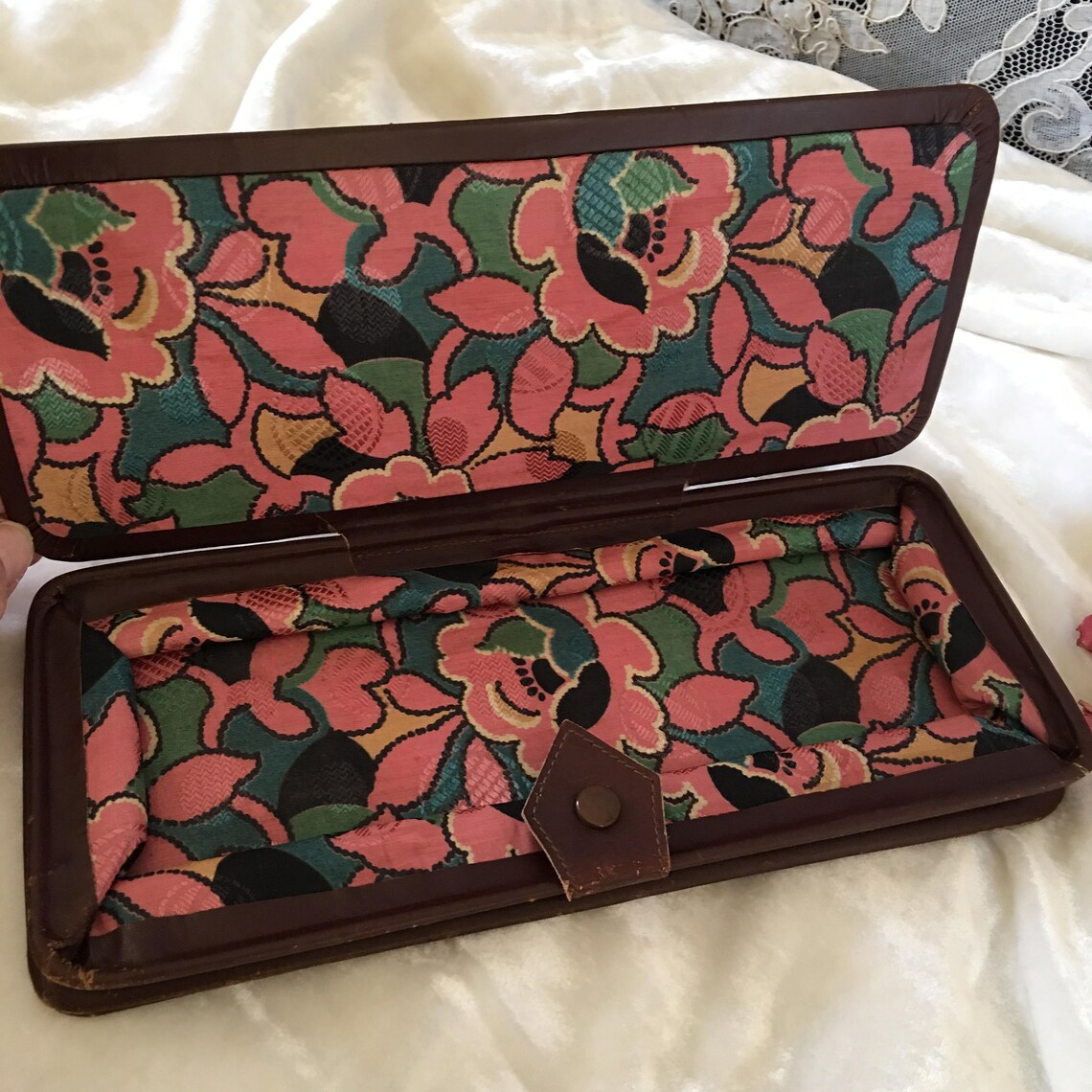 Antique Leather Collar Box. Leather and Silk Lined Soft Collar ...