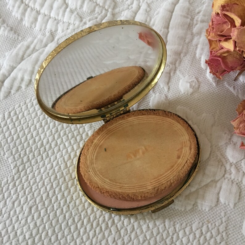 Vintage Avon Oval Powder Compact. Swirling Designs in Dull and - Etsy