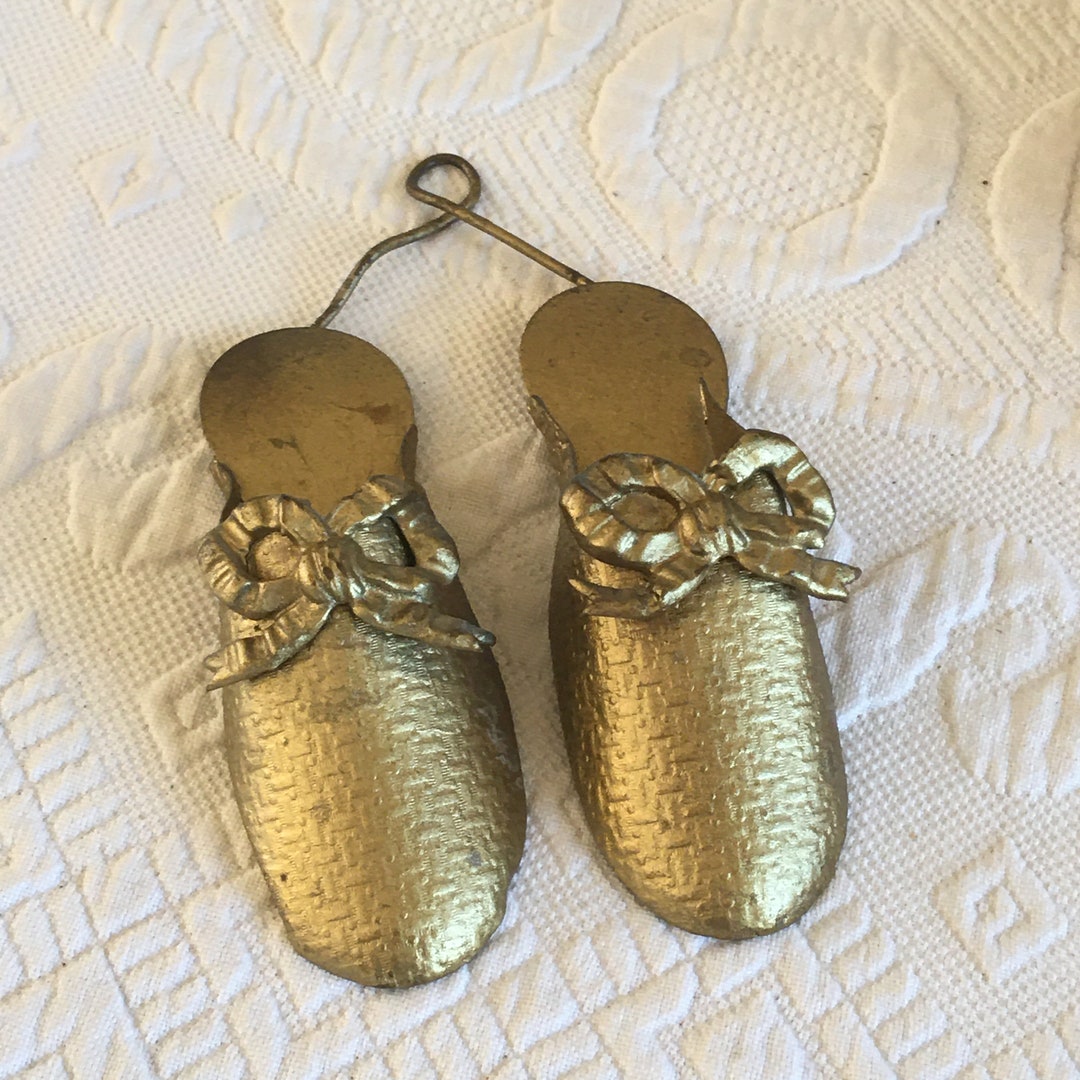 Antique Brass Match Safe. 1900s Gold Slipper Wall Match Holder. Double ...