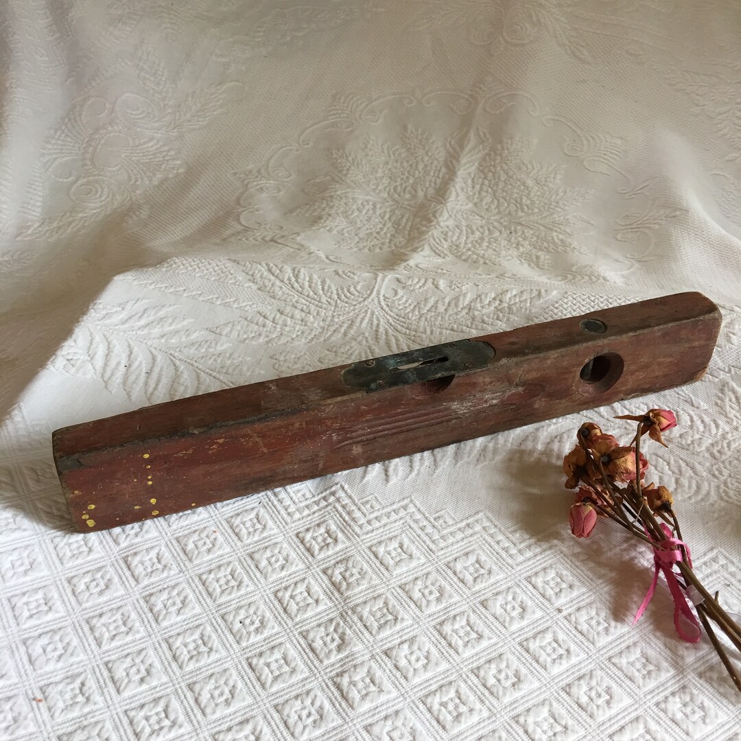 Antique Wooden Level. Carpenters Level of Wood and Metal With Clear ...