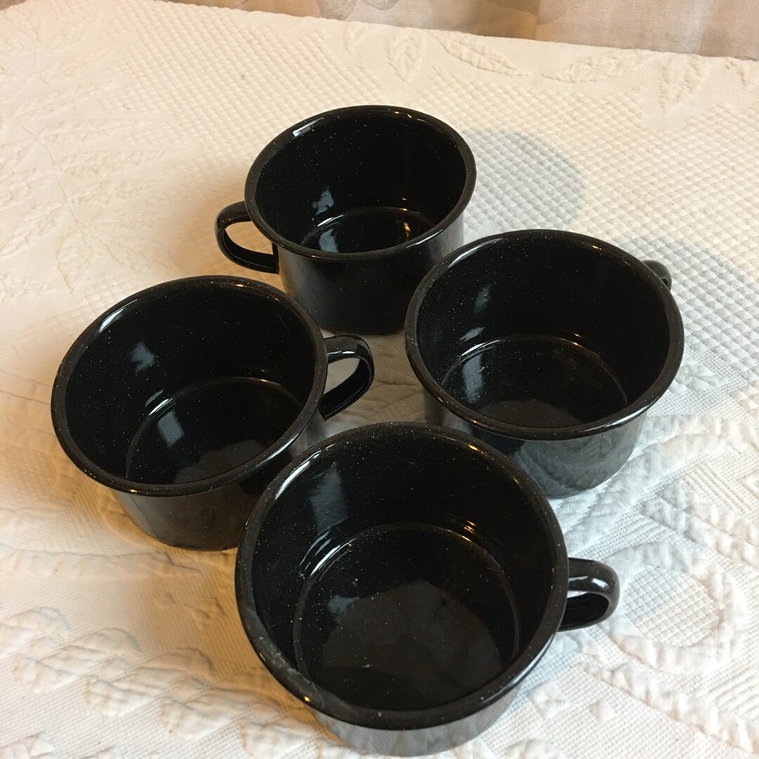 Vintage 4 Enamelware Coffee Cups. Spatterware 4 Handled Cups. Great to ...