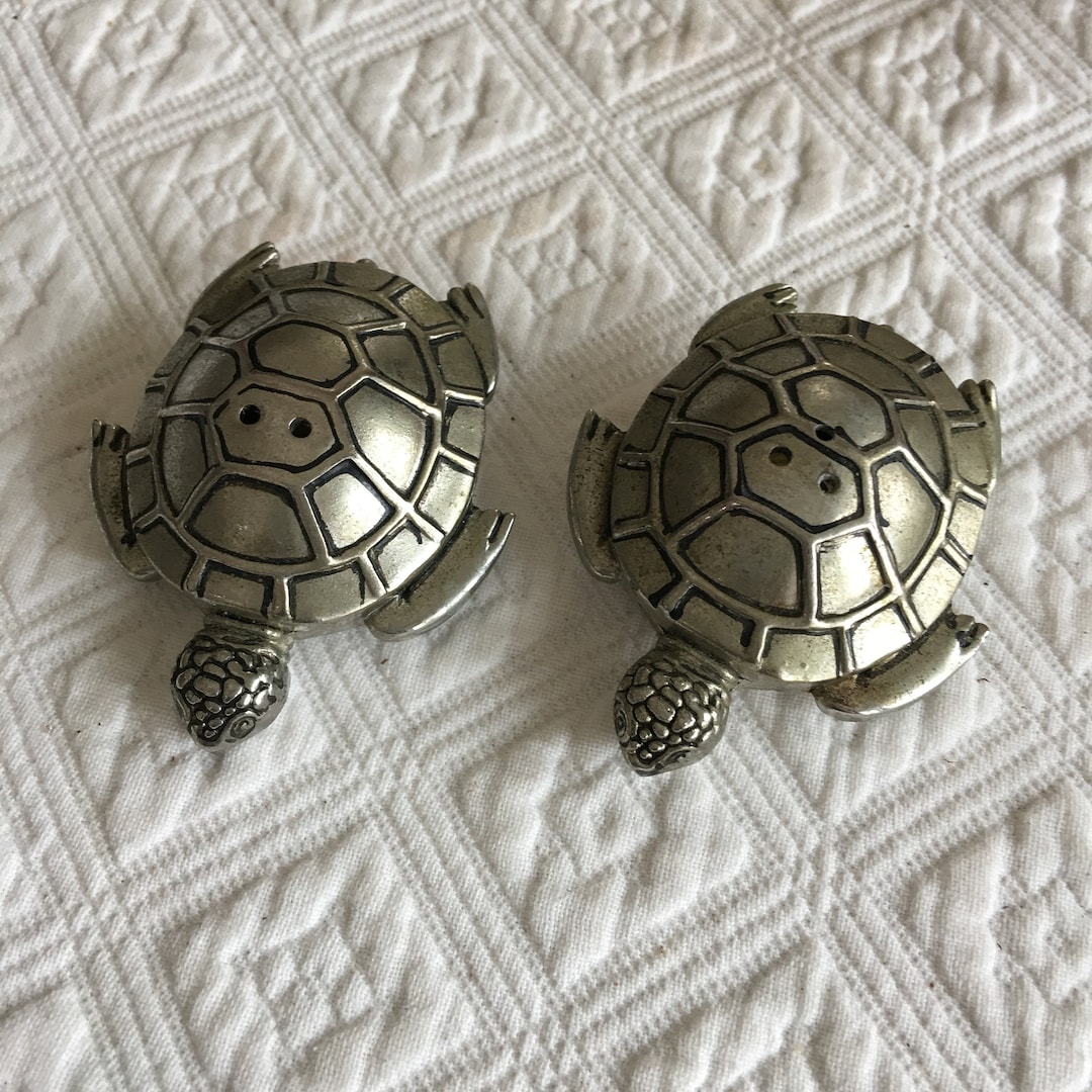 Vintage Pewter Turtles Salt and Pepper Shakers. Water Turtles Silver ...