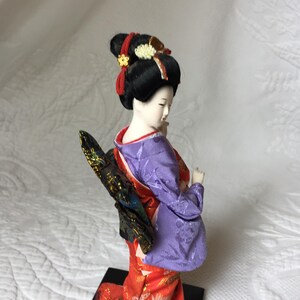 Vintage Japanese Geisha Doll Figurine. Purple, Red and Black With Peach ...