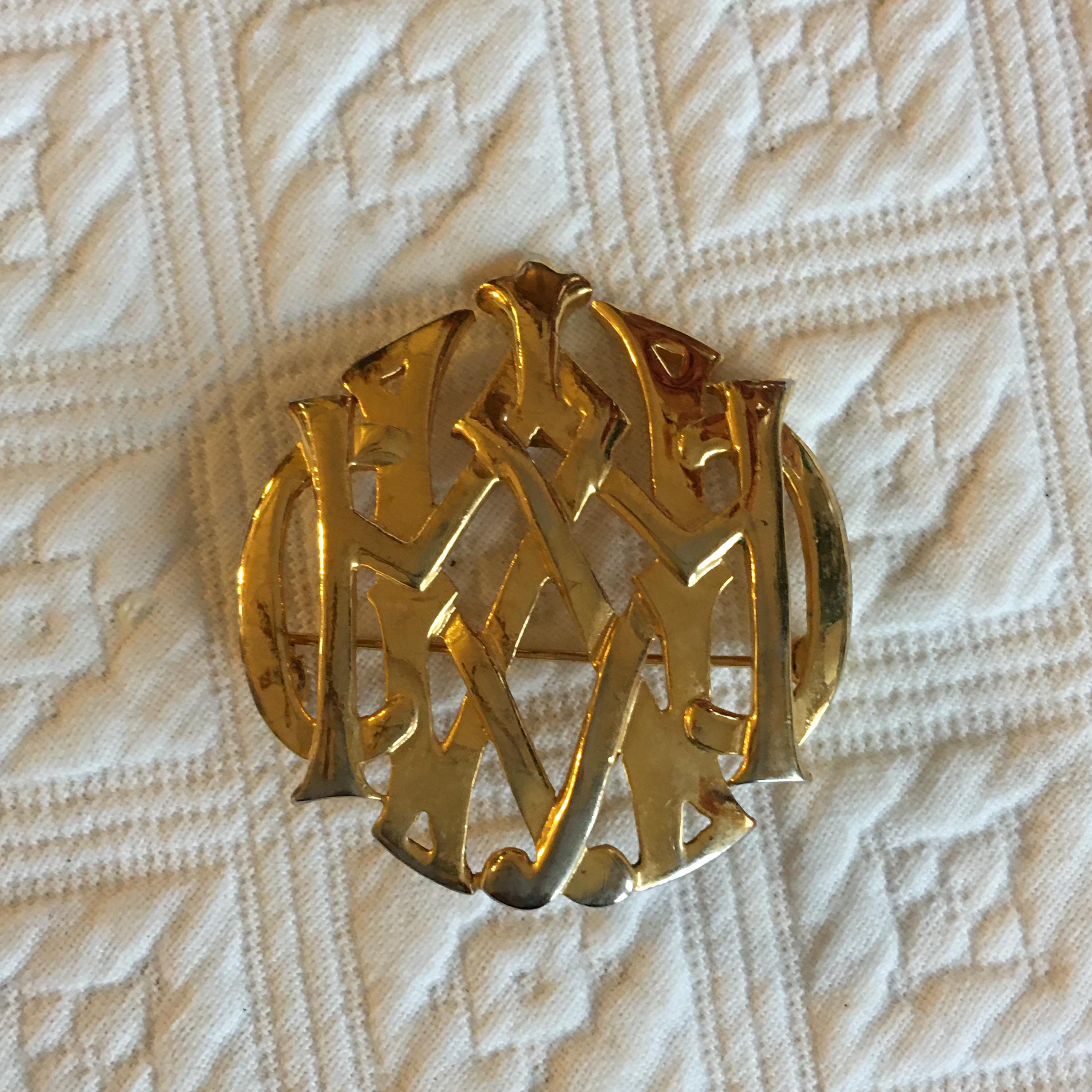 Vintage Carolee Interlocking Monogram Pin Brooch. Gold Tone Round ...