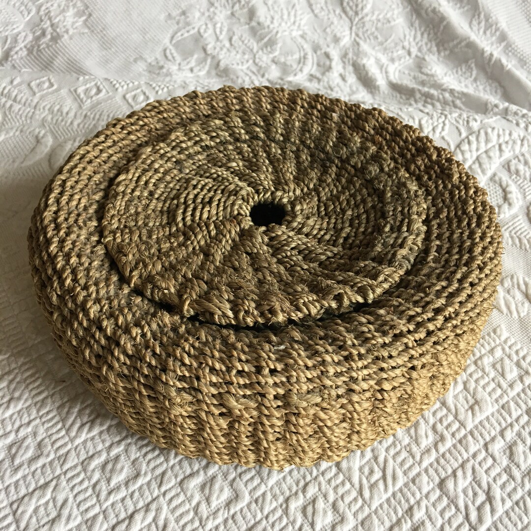 Vintage Round Jute Rope Woven Basket. Rolled Edge Basket With Lipped ...