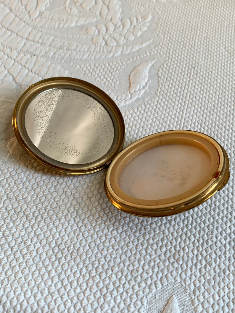 Vintage Petit Point Compact With Lovely Brass Frame. Petit Point ...