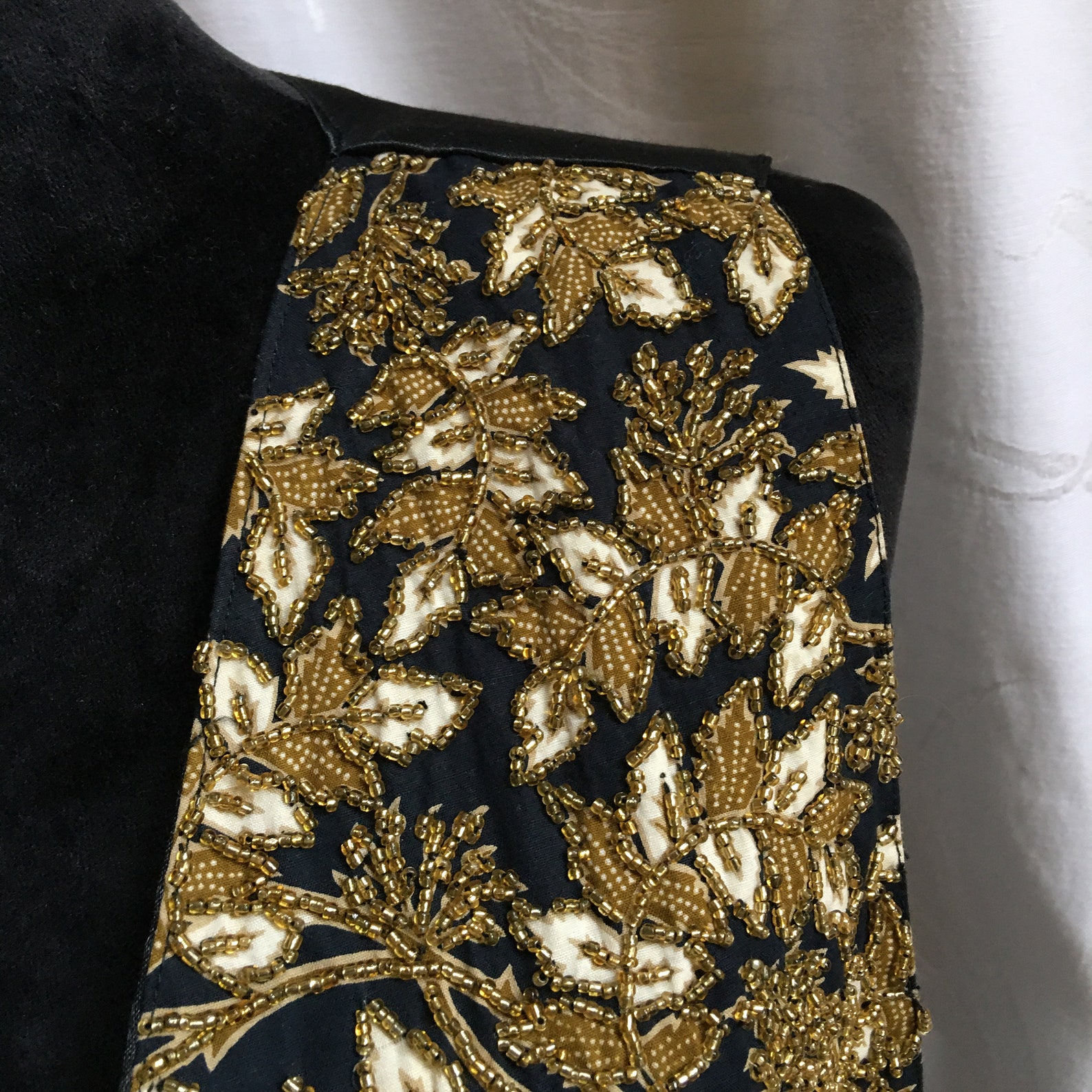 Vintage Beaded Leaf Vest. Arise 65 Cotton 35 Rayon Small Vest W/ Gold ...