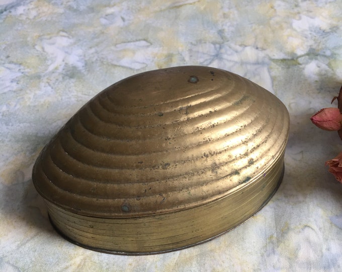 Vintage Brass Shell Box. Solid Brass Hinged Seashell Shaped Box ...