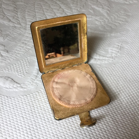 Vintage Avon Compact. Brushed Gold Square Powder Comp… - Gem