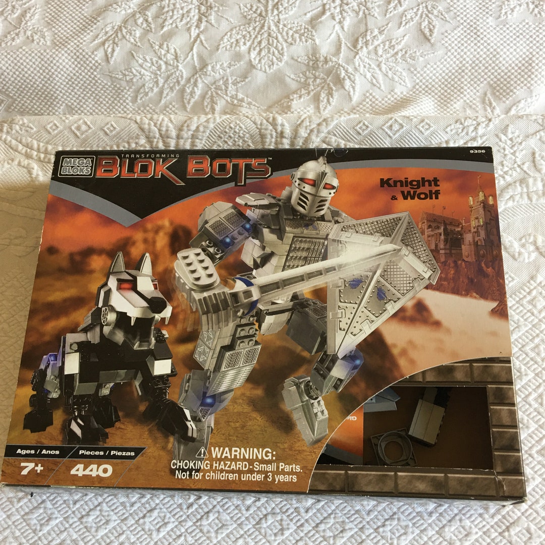 2001 Mega Bloks Transforming Block Bots Knight And Wolf 9356 Instructions Included Box Has Been