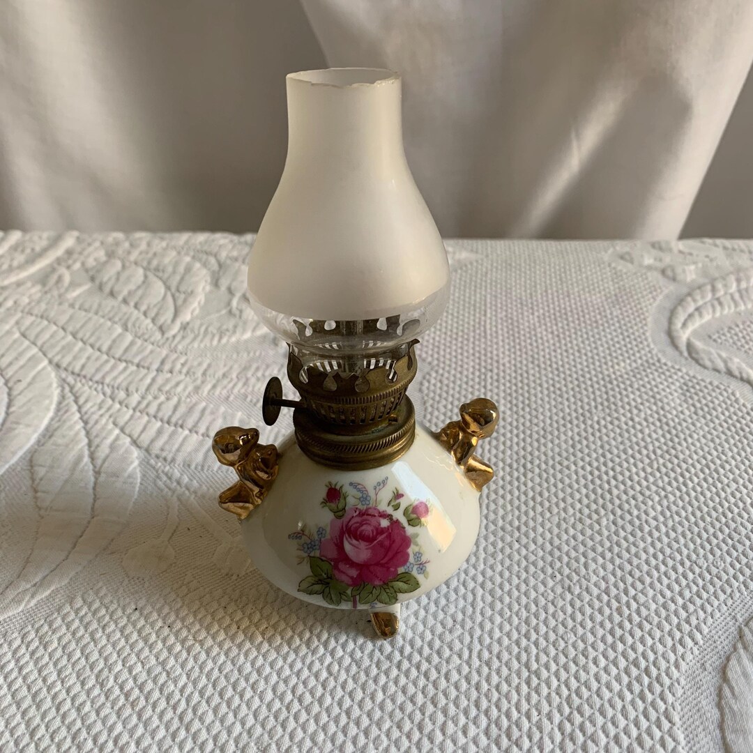 Vintage Mini Oil Lamp. Pink Rose and Buds With Green Leaves and Child ...