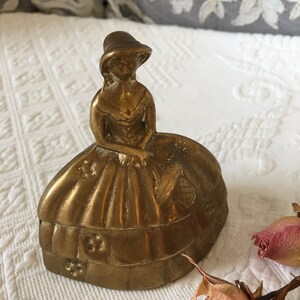 Vintage Brass Southern Bell Bell. Beautiful Clear Ringing Bell in the ...