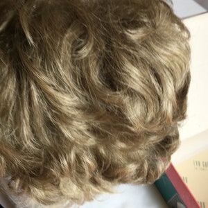 Vintage 1988 New Ava Gabor Petite Chic Color 18/22C Short Curly Wig ...