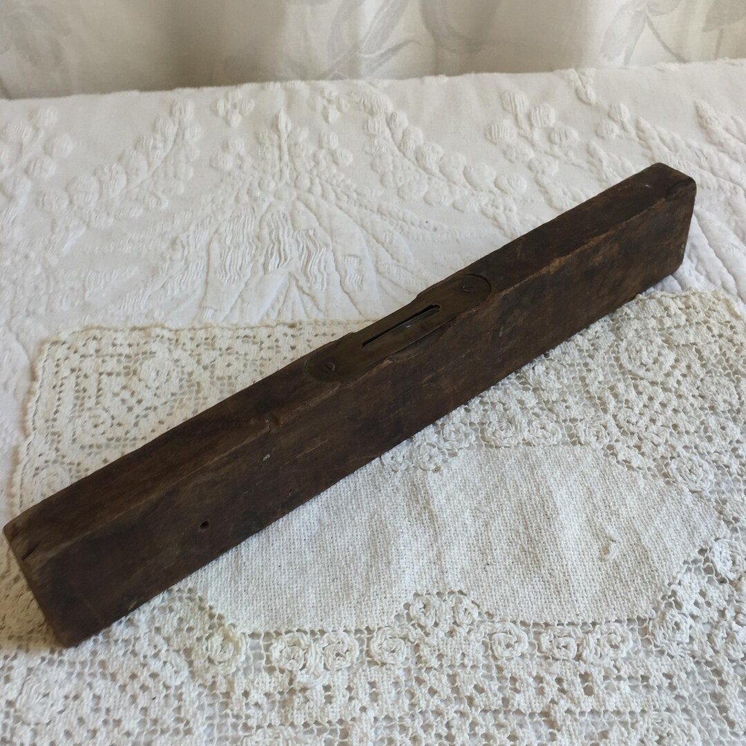 Antique Wooden Level. Carpenters Level of Wood and Brass With Glass ...