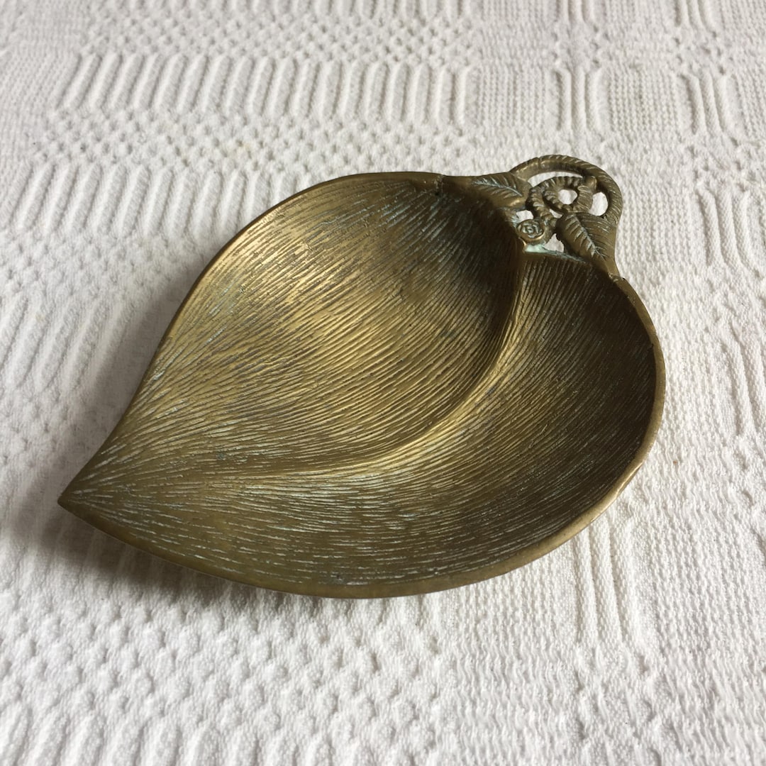 Vintage Brass Leaf Shaped Bowl Dish to Collect Trinkets or Dresser Pins ...