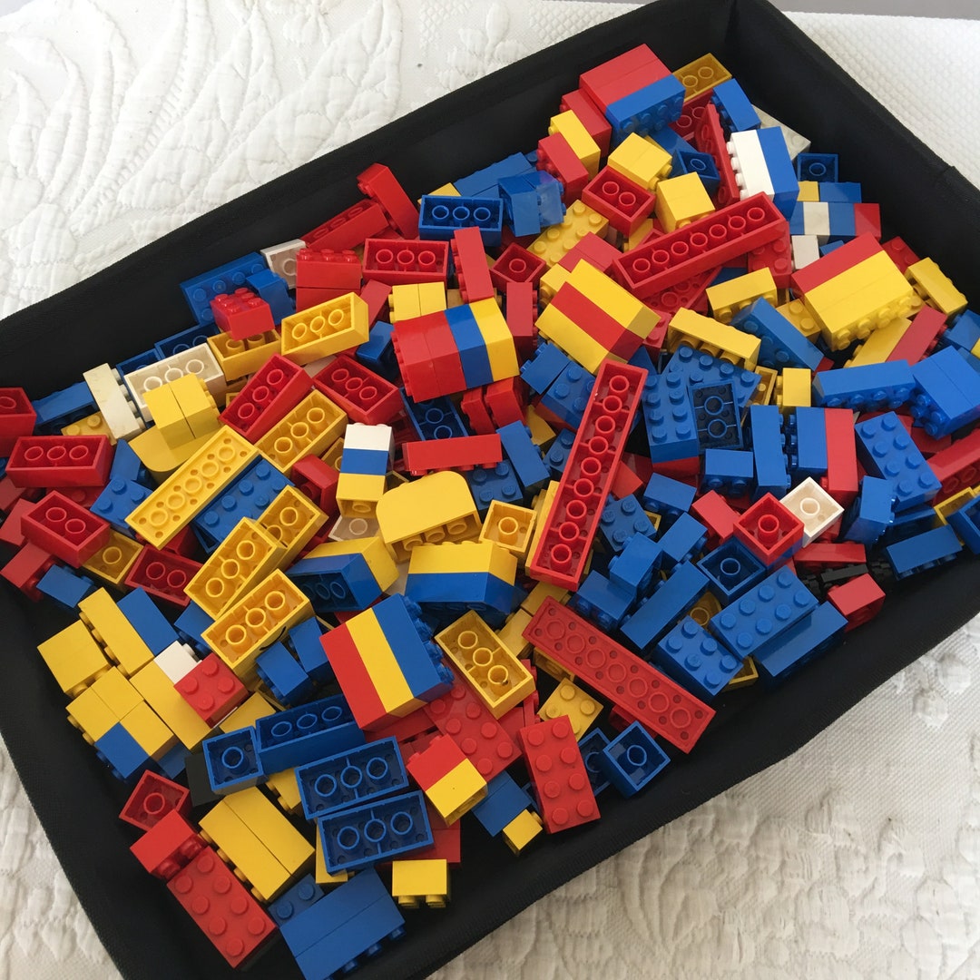 Lego Pieces. 1.68 Pounds of Mixed Lego Pieces for Adding to Collections ...