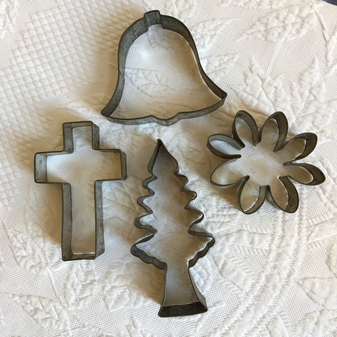 Vintage Metal Cookie Cutters. Pine Tree, Flower, Cross and Bell. Set of ...