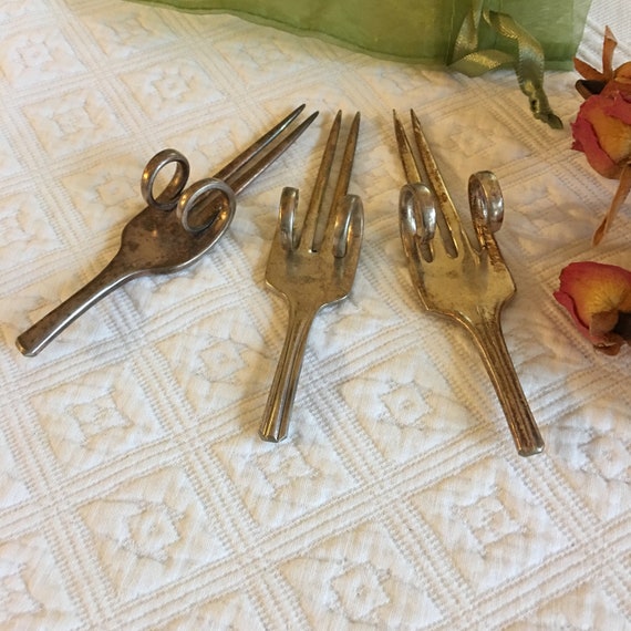 Vintage Curled Silver Plate Fork Condiment Server or Corn on | Etsy