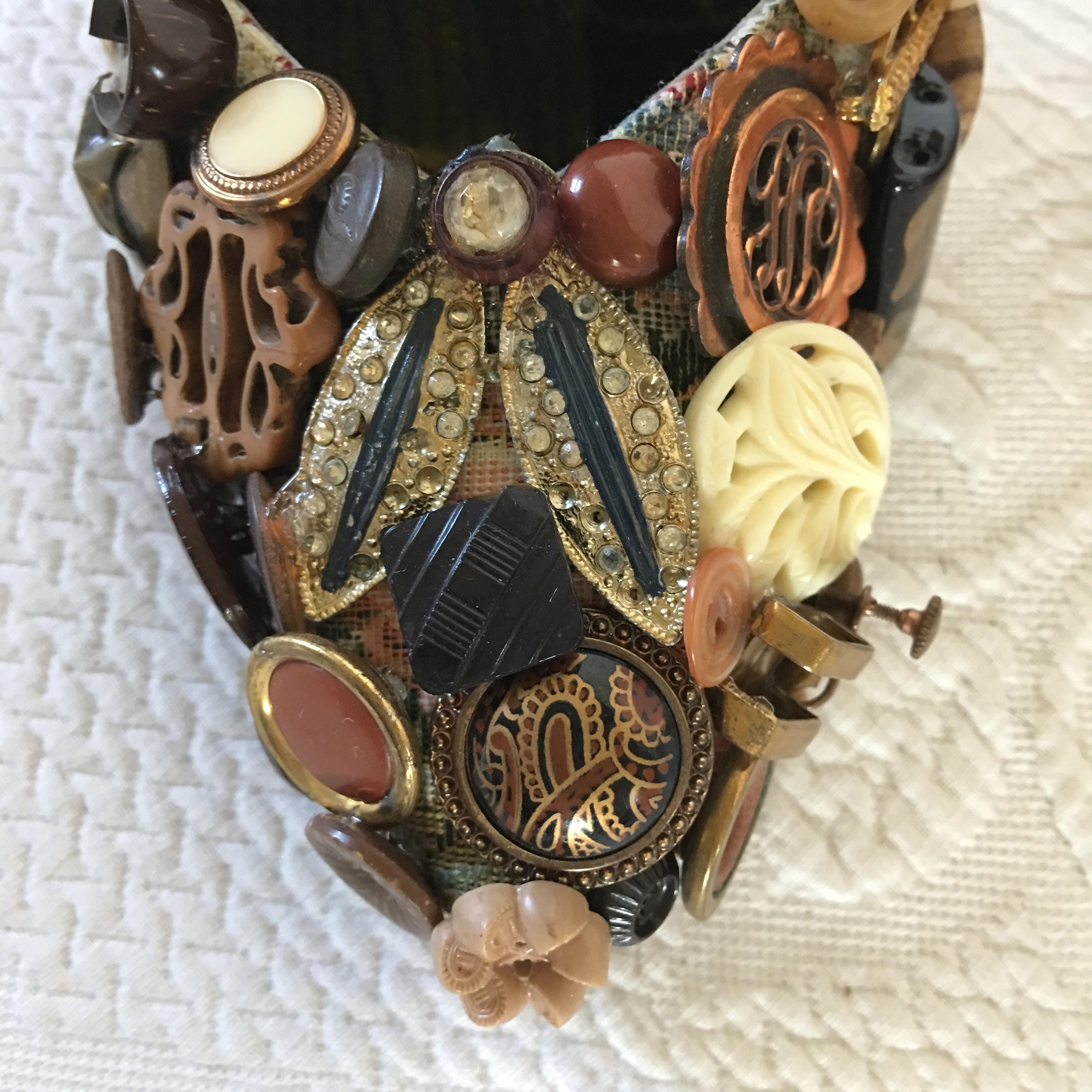 Handmade Button Jewelry High Heel Shoe. Dresser Accent to Hold ...