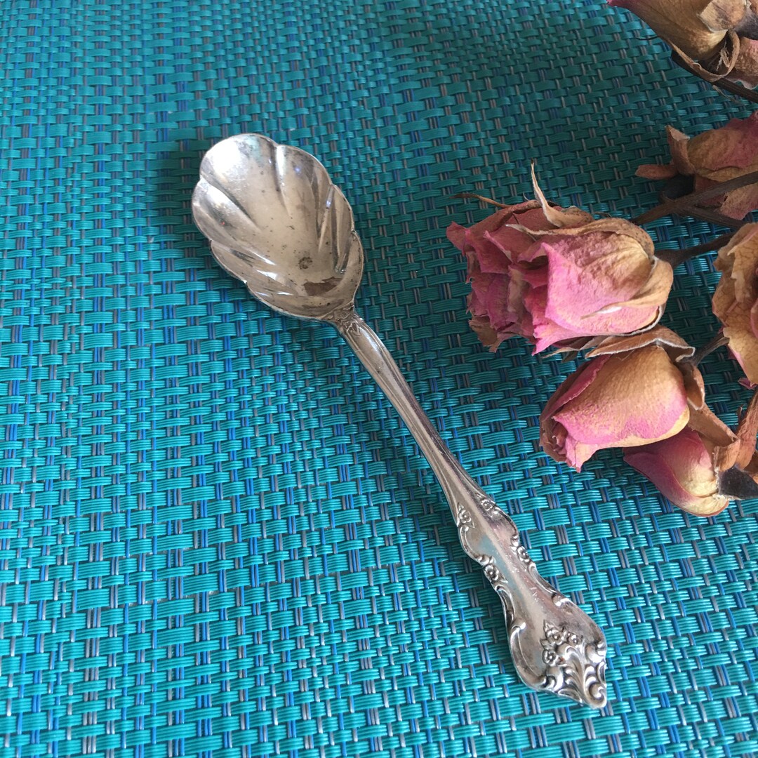 Vintage International Deep Silver Jelly Spoon. Silver Plate Condiment ...
