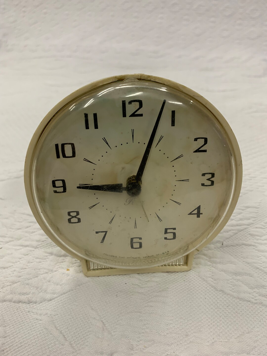 Vintage Rex White Plastic Alarm Clock. Little Clock for Display ...