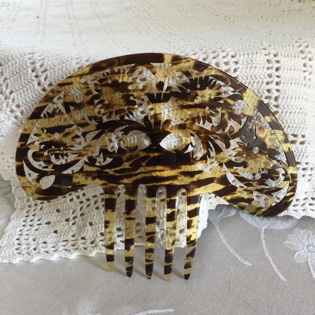 Vintage Mantilla Comb Tortoise Shell Hair Ornament. Oriental Fan Shaped ...