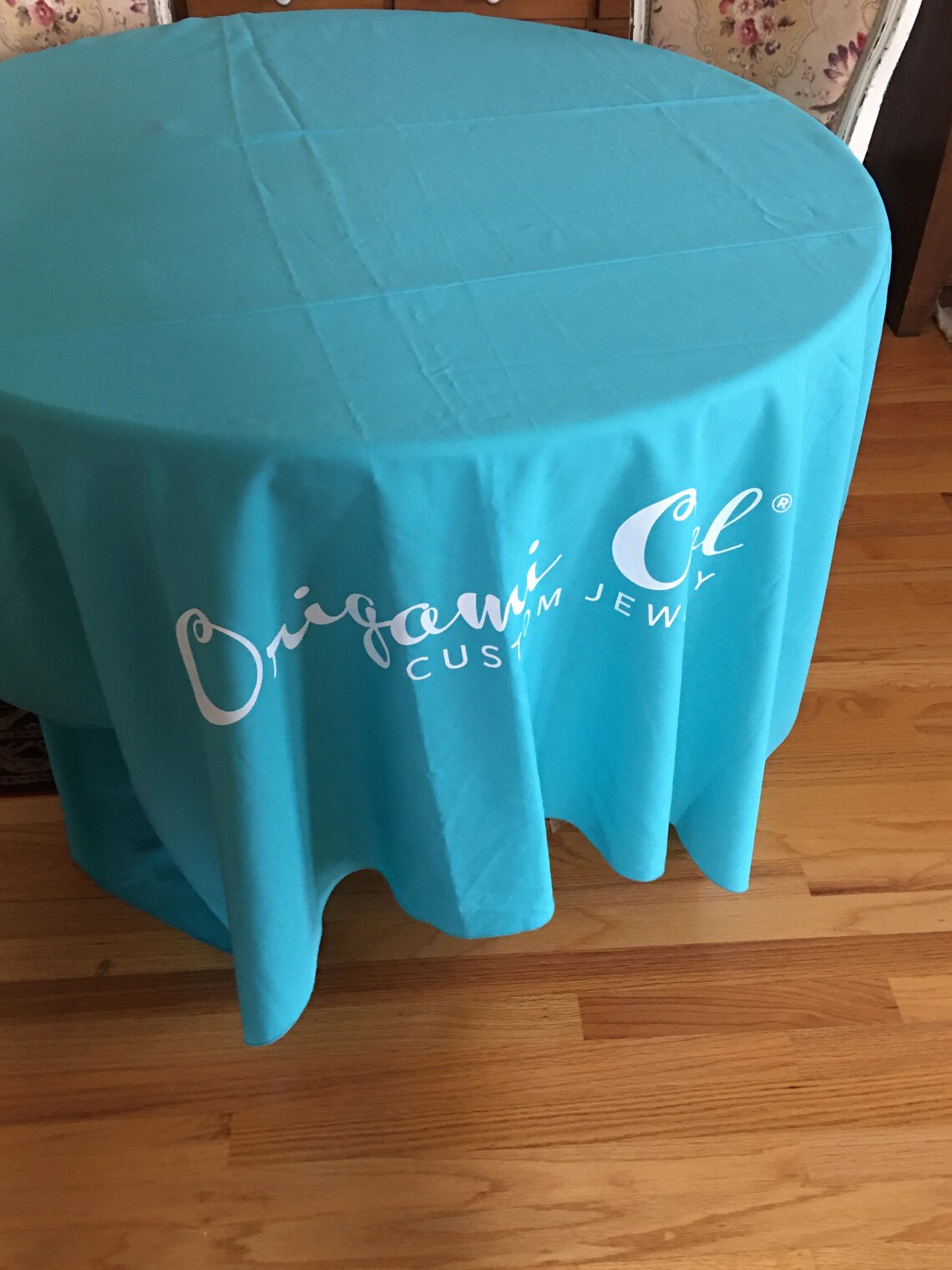 Aqua Display Jewelry Bar Tablecloth With Origami Owl Logo on | Etsy