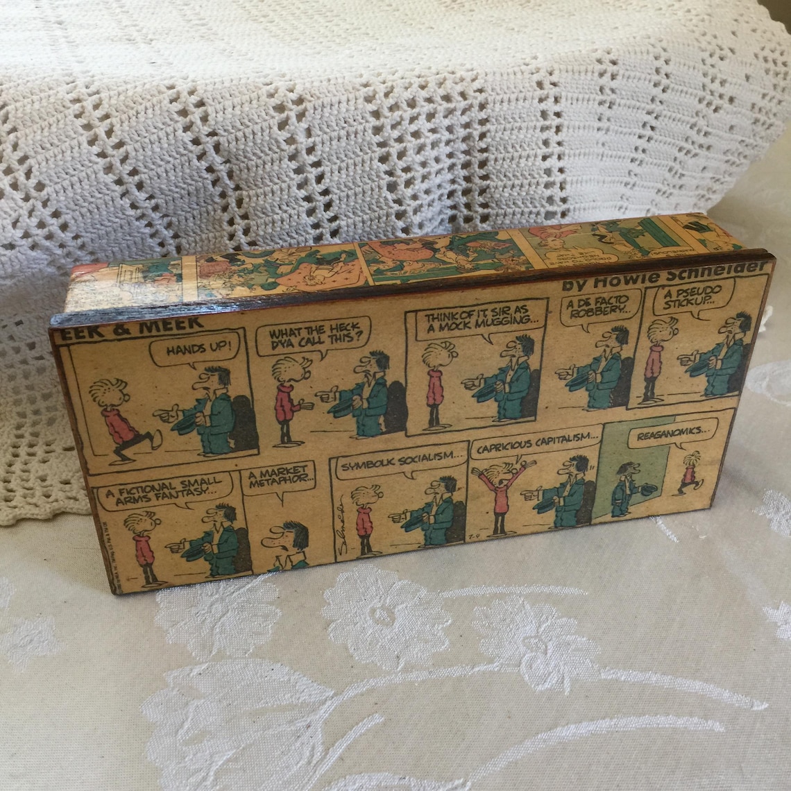 Vintage Cartoon Covered Wooden Box. Eek & Meek a Mock Mugging on Top ...