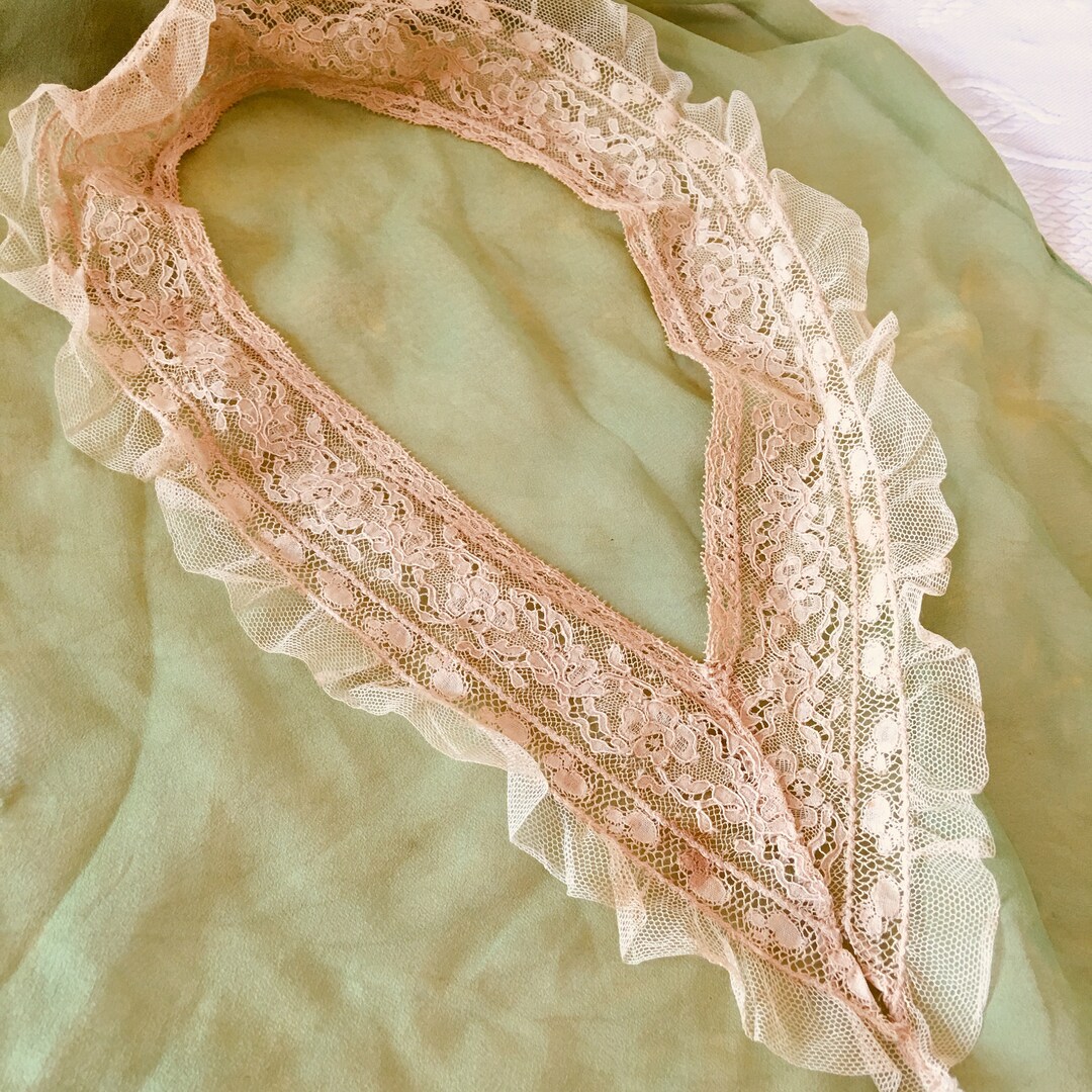 Vintage V Shaped Collar. Closed End for Slip Over the Head Wearing. Net ...