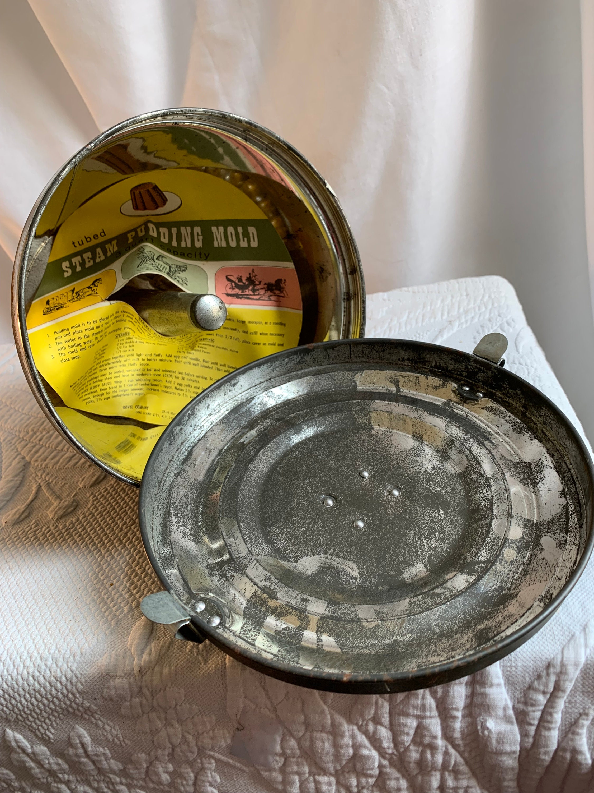 Antique Tin Mold With Lid, Latches and Handle. Beautiful Ridged or ...