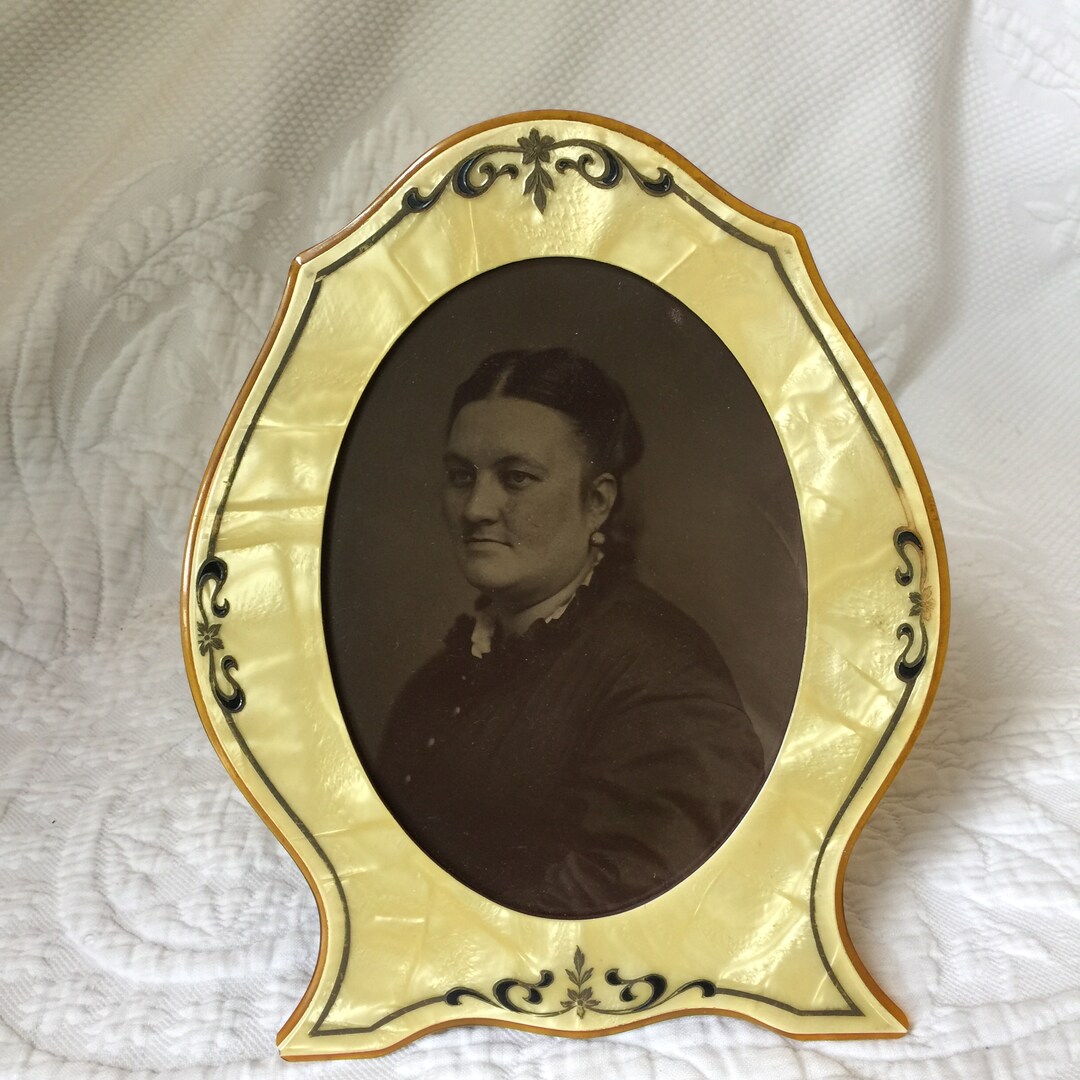 Antique Gold Picture Frame and Victorian Tin Type Style Picture ...