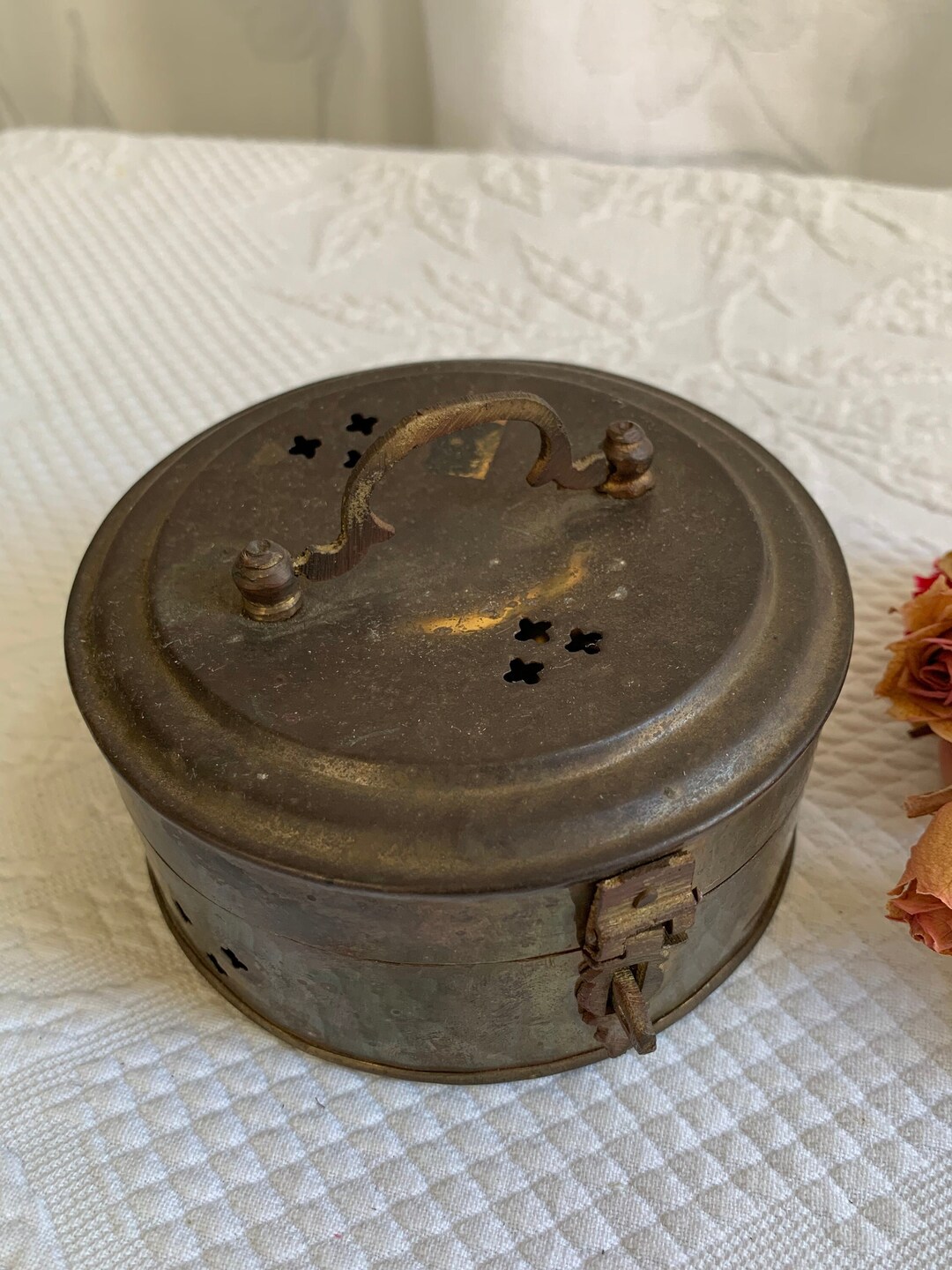 Vintage Brass Cricket Box. Solid Brass Made in India Round Cricket Box ...