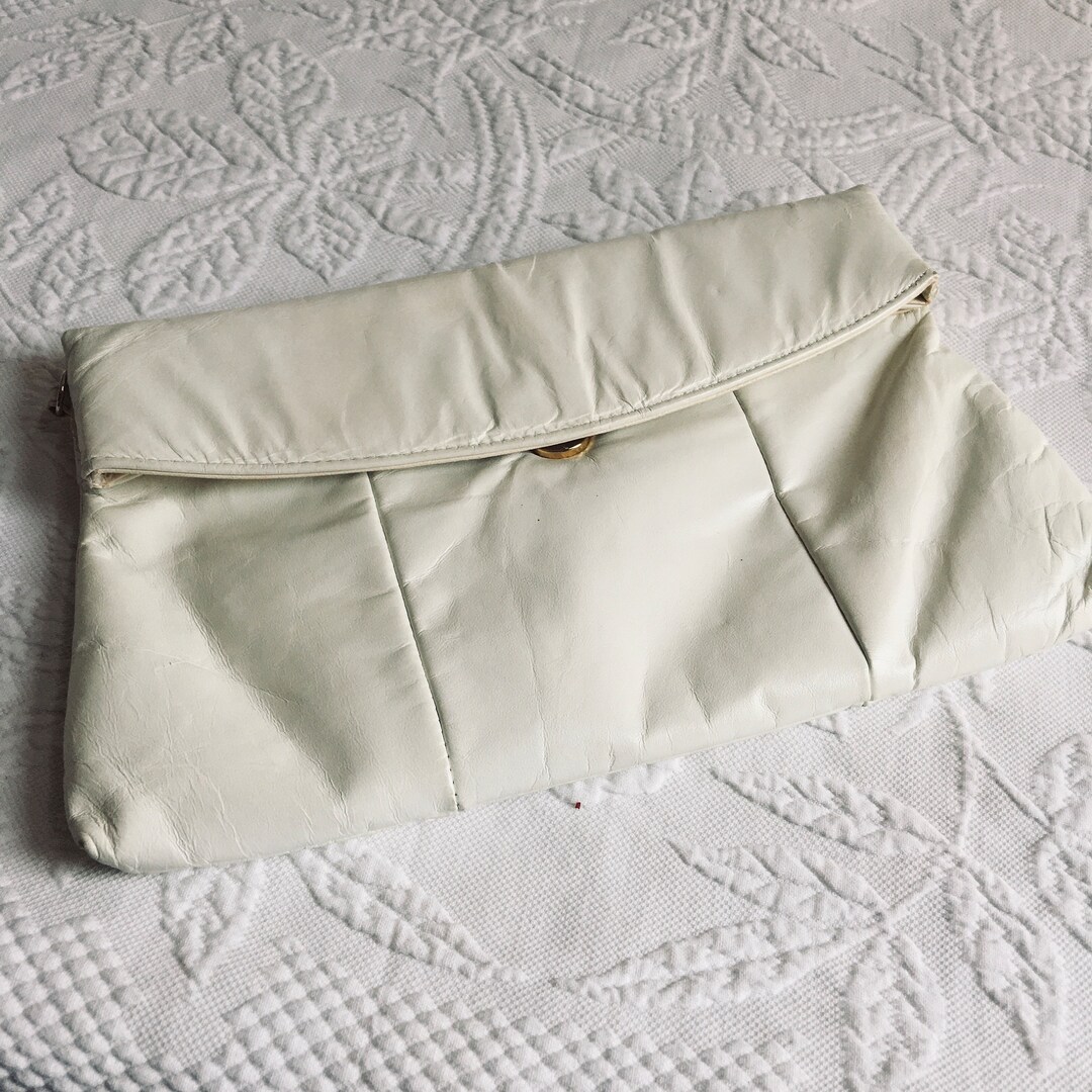 Vintage White Leather Express Fold Over Clutch Purse. Snap Front With ...