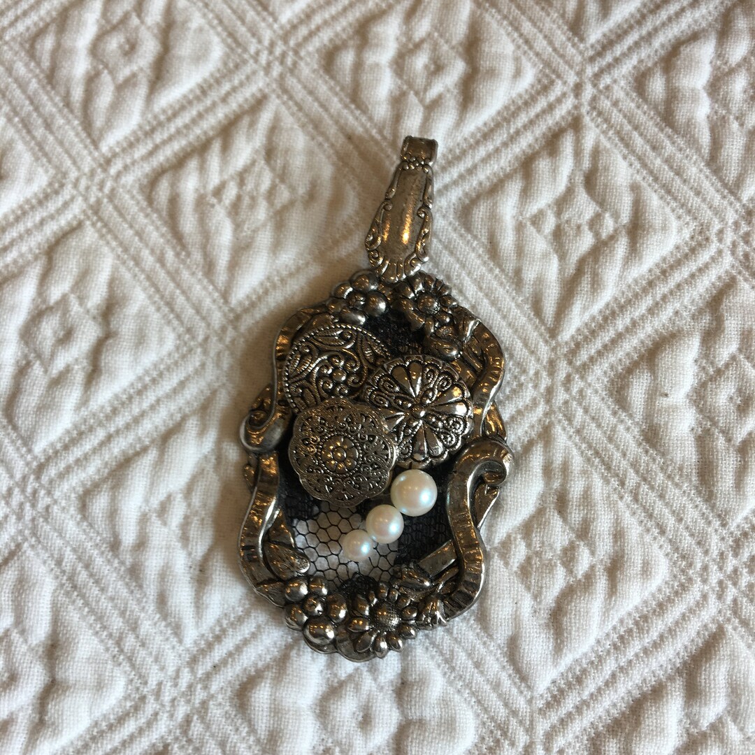 Vintage Button Pendent. Silver Tone Components of Black Lace in Frame ...