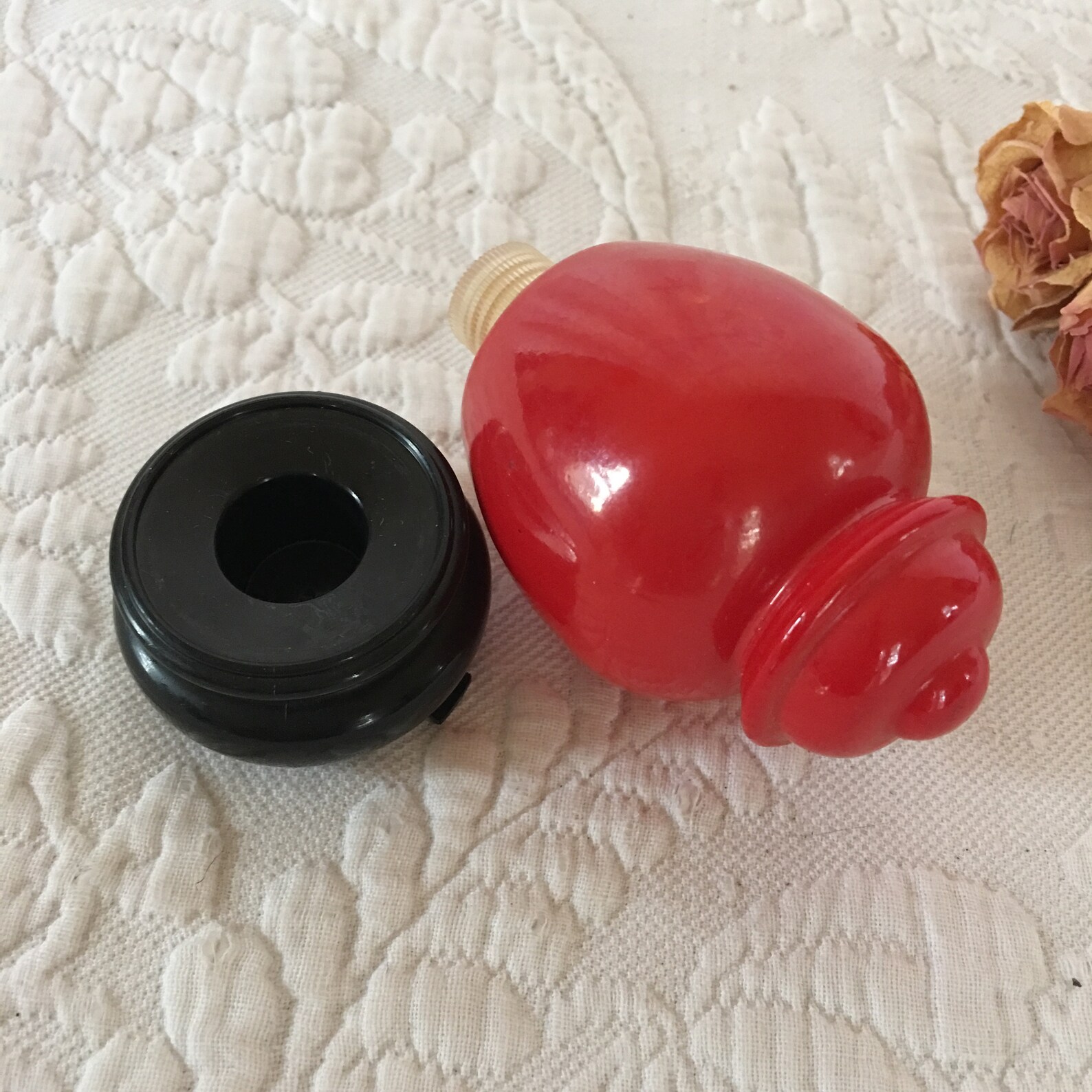 Vintage Avon Red Oriental Vase Bottle. Moonwind Cologne in Red - Etsy