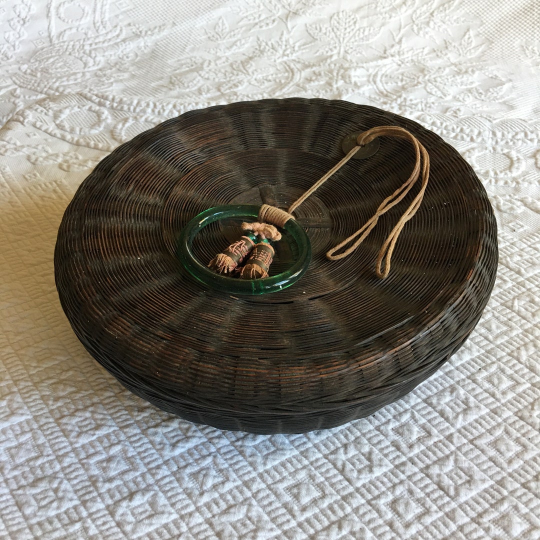 Vintage Round Chinese Sewing Basket. Basket & Sewing Notions. Beads ...