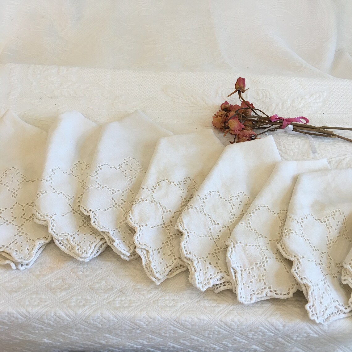 Vintage 8 Linen Pulled Thread and Embroidered Dinner Napkins. - Etsy