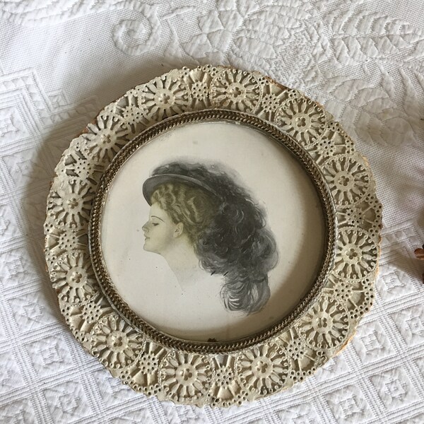 Round Victorian Frame - Etsy