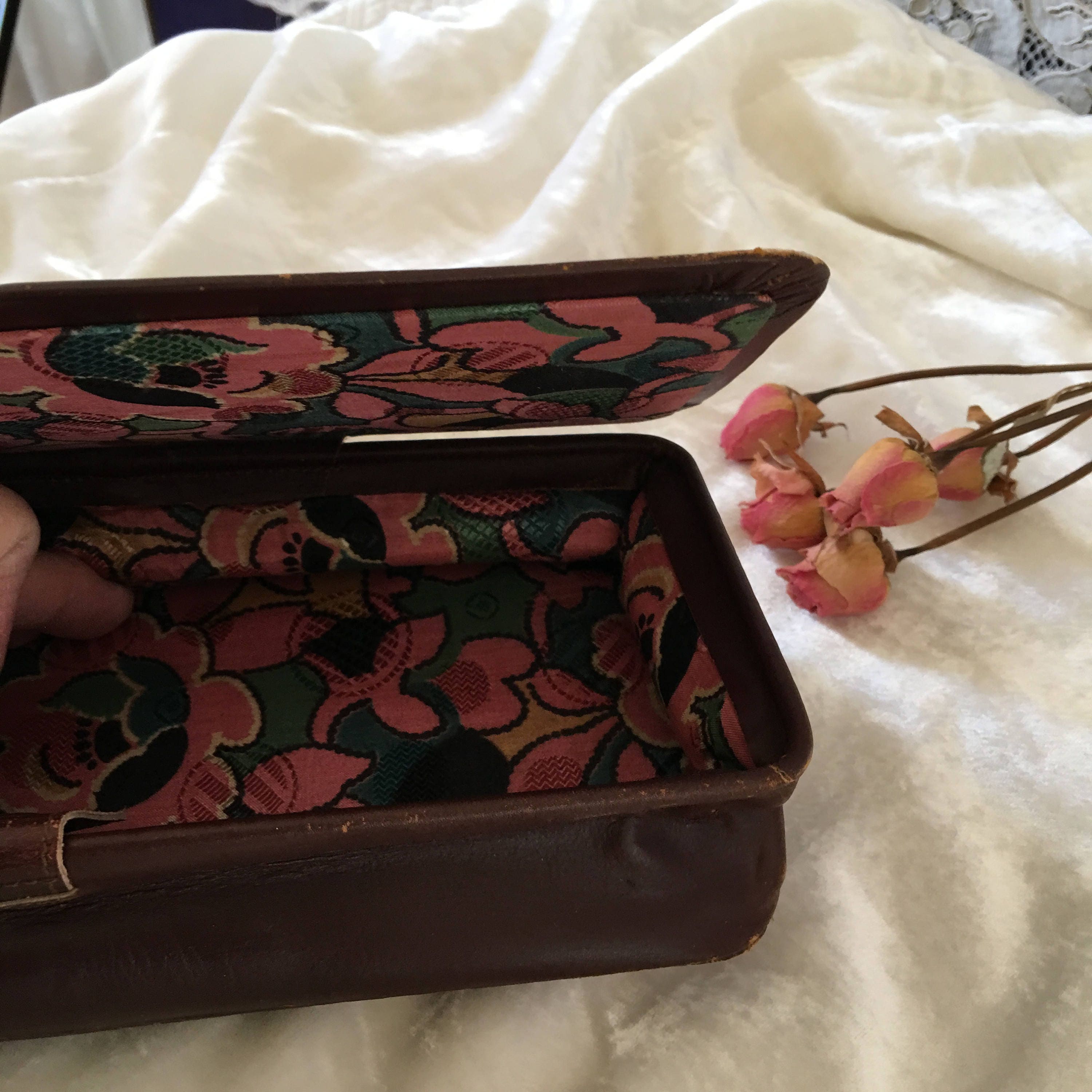 Antique Leather Collar Box. Leather and Silk Lined Soft Collar ...