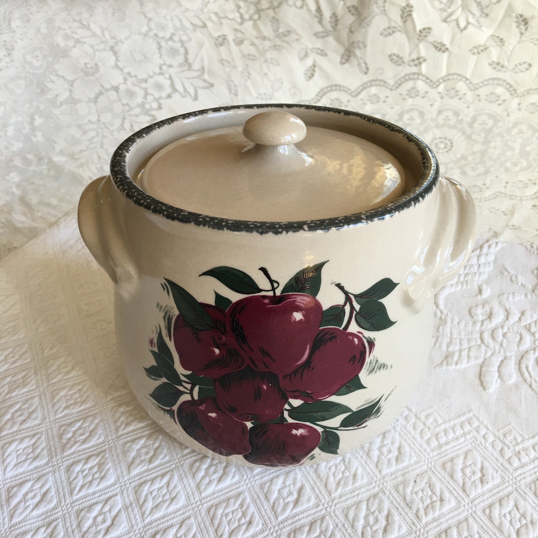 Vintage Casey Pottery Cookie Jar. Made in Marshall, Texas. Three Apple ...