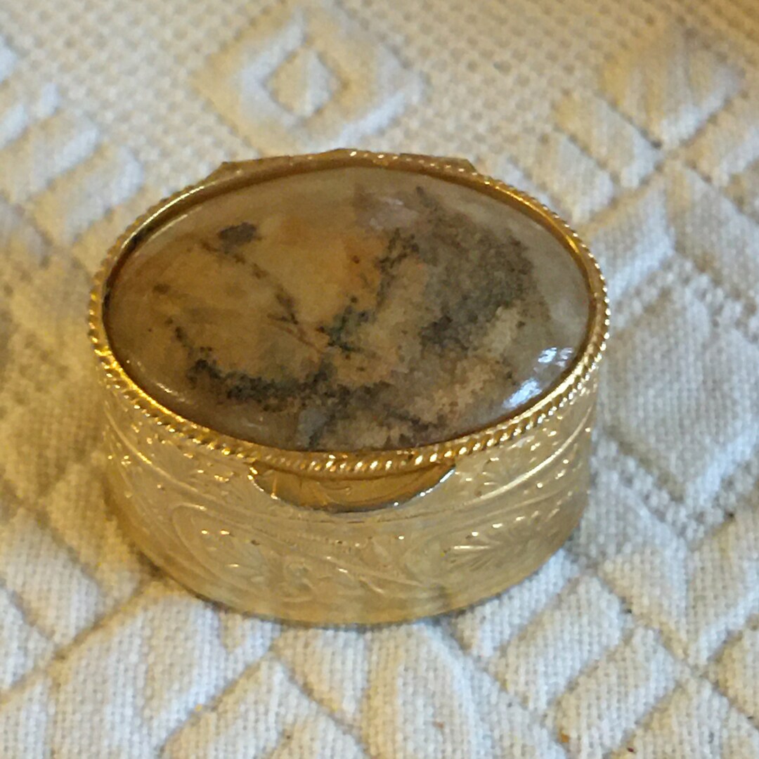 Vintage Stone Pill Box. Oval Gold Tone Embossed Pill Box. - Etsy