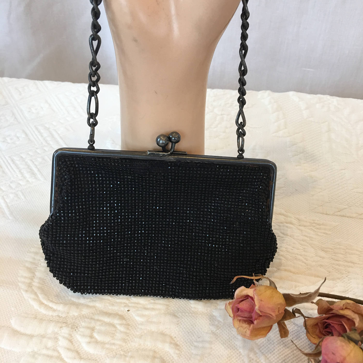 Vintage Black Beaded Coin Purse on Chain. Small Purse Coin Purse in ...