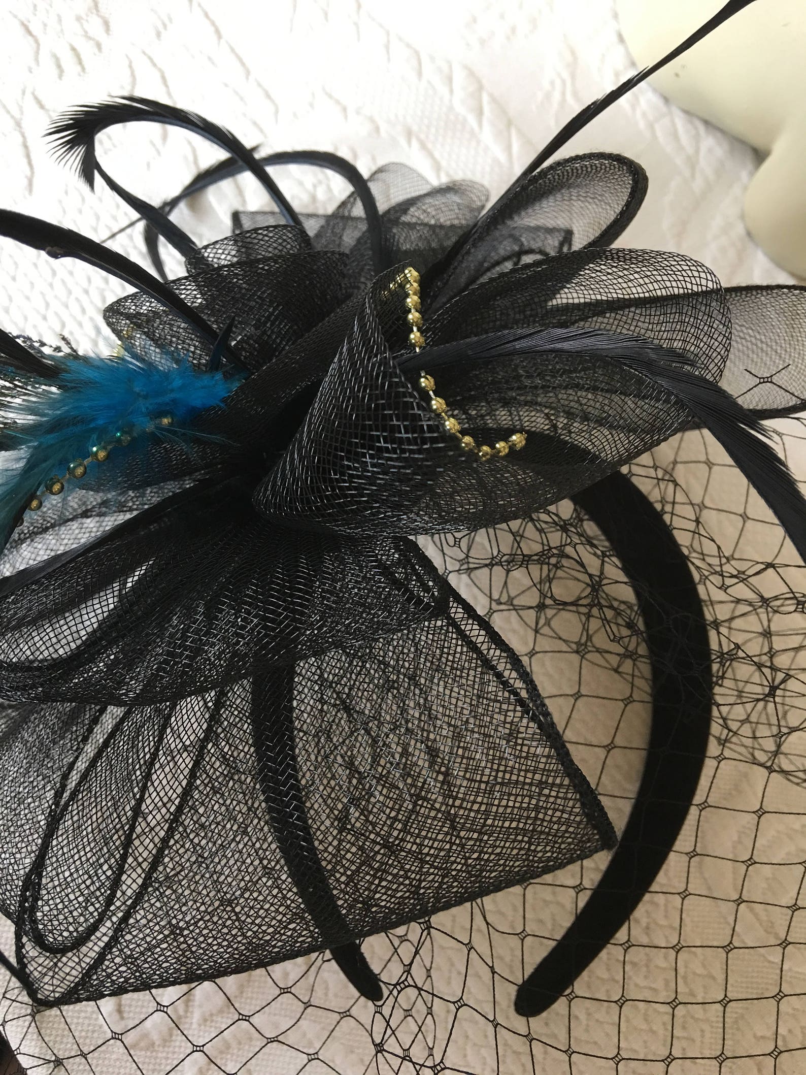 Diadema Fascinador con hermoso pavo real y plumas de teal - Etsy España