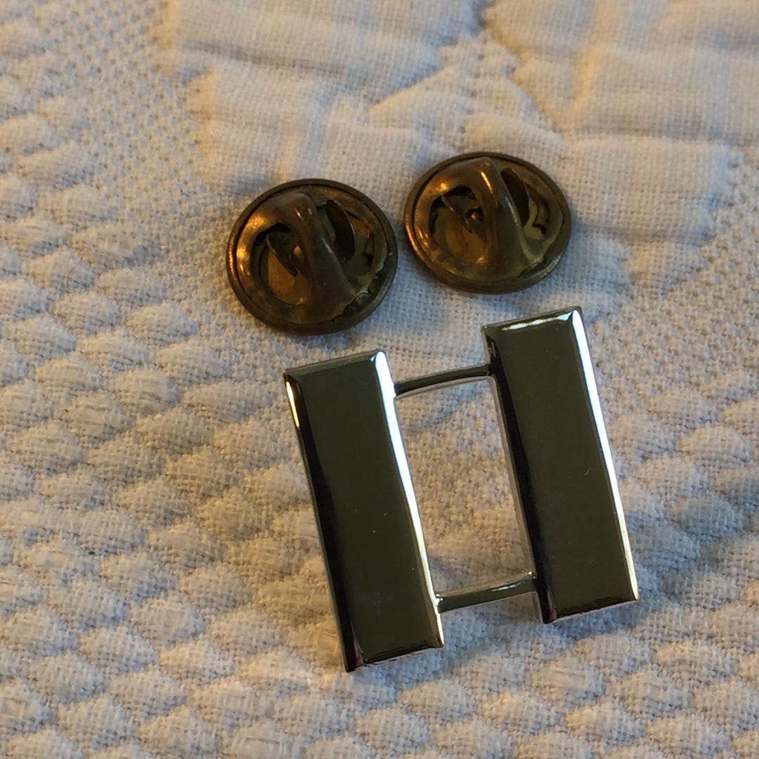 Vintage US Army or Marine Pin on Officers Rank Insignia Collar Pin. 3/4 ...