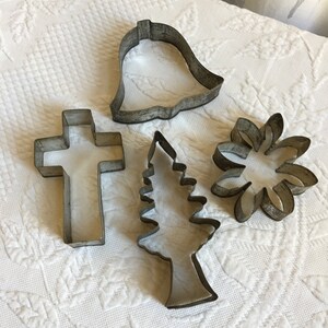 Vintage Metal Cookie Cutters. Pine Tree, Flower, Cross and Bell. Set of ...